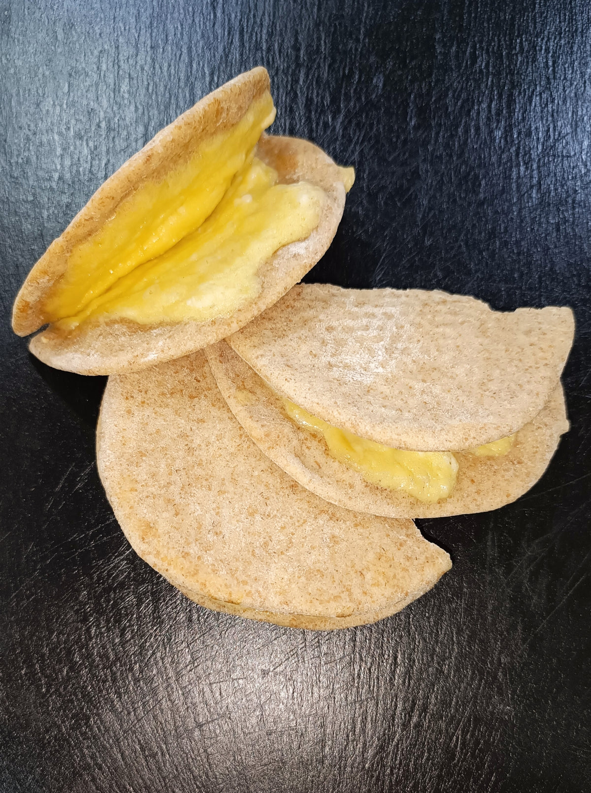 Mini Cheese Manakish (Goat/Sheep/Cow) (70x3) - 210g – Biorganic